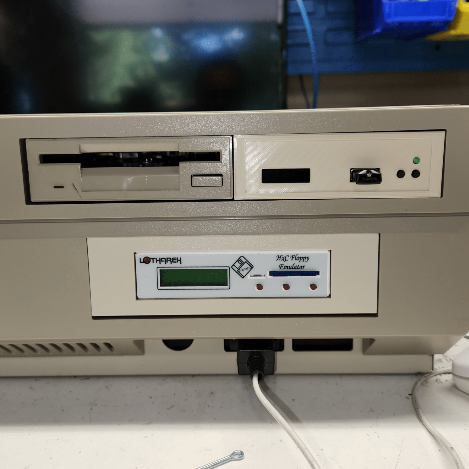 FlashFloppy Floppy Drive Emulator for the Amiga 2000 - RetroSpy ...